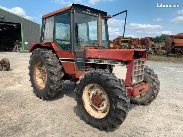 Pièces détachées international ih 745 s - TRACTO CASS